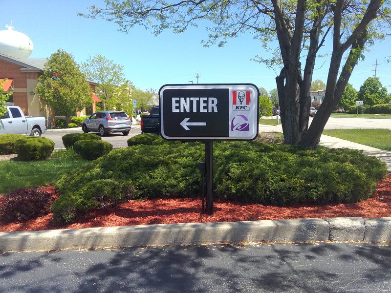 Drive Thru Directional Signs - Omega Sign and Lighting