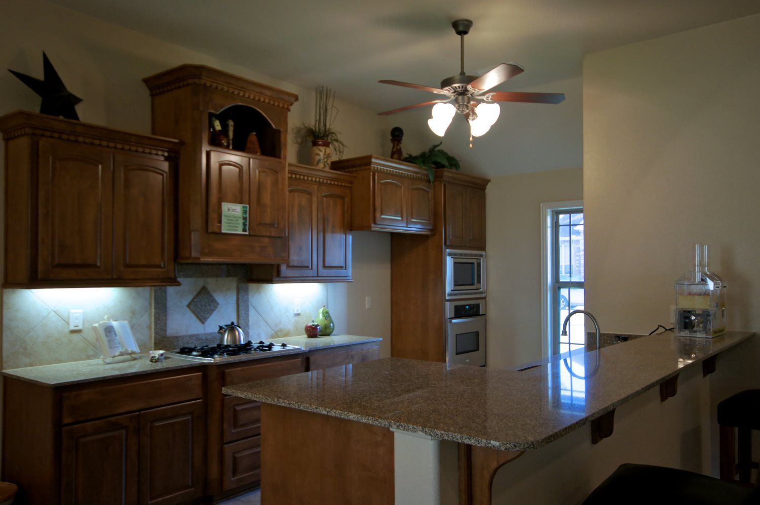 Kitchens - Pyramid Homes