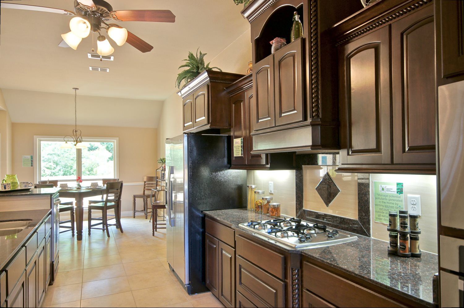 Kitchens - Pyramid Homes | East Texas