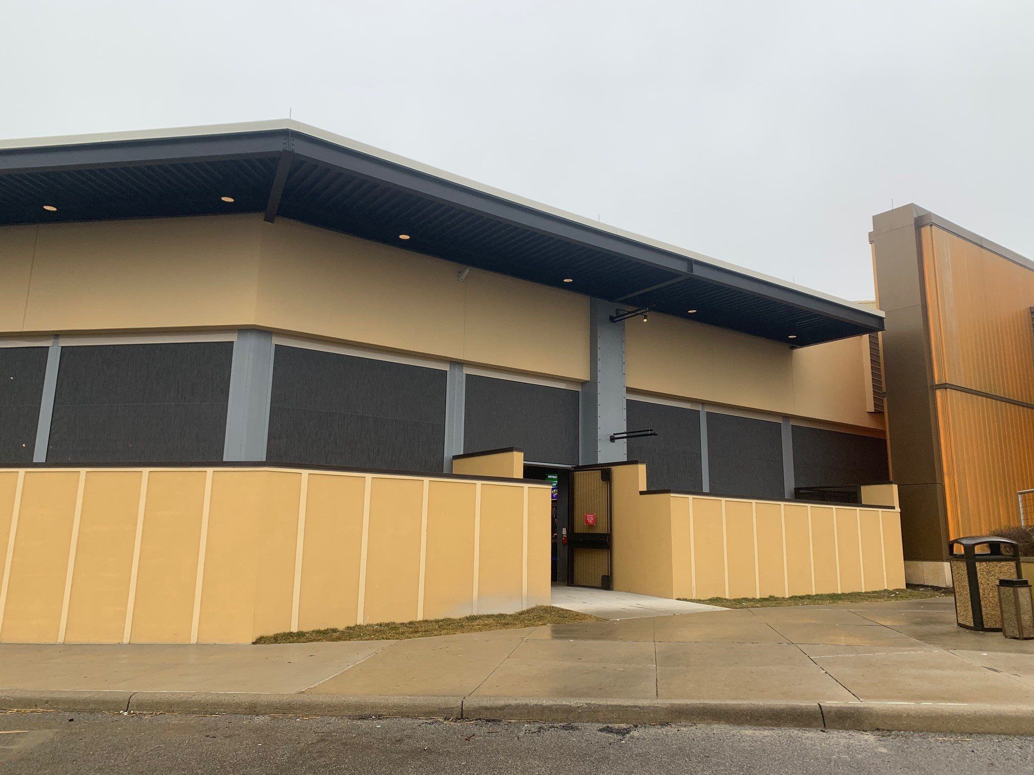 Commercial | Projects - Progressive Screens