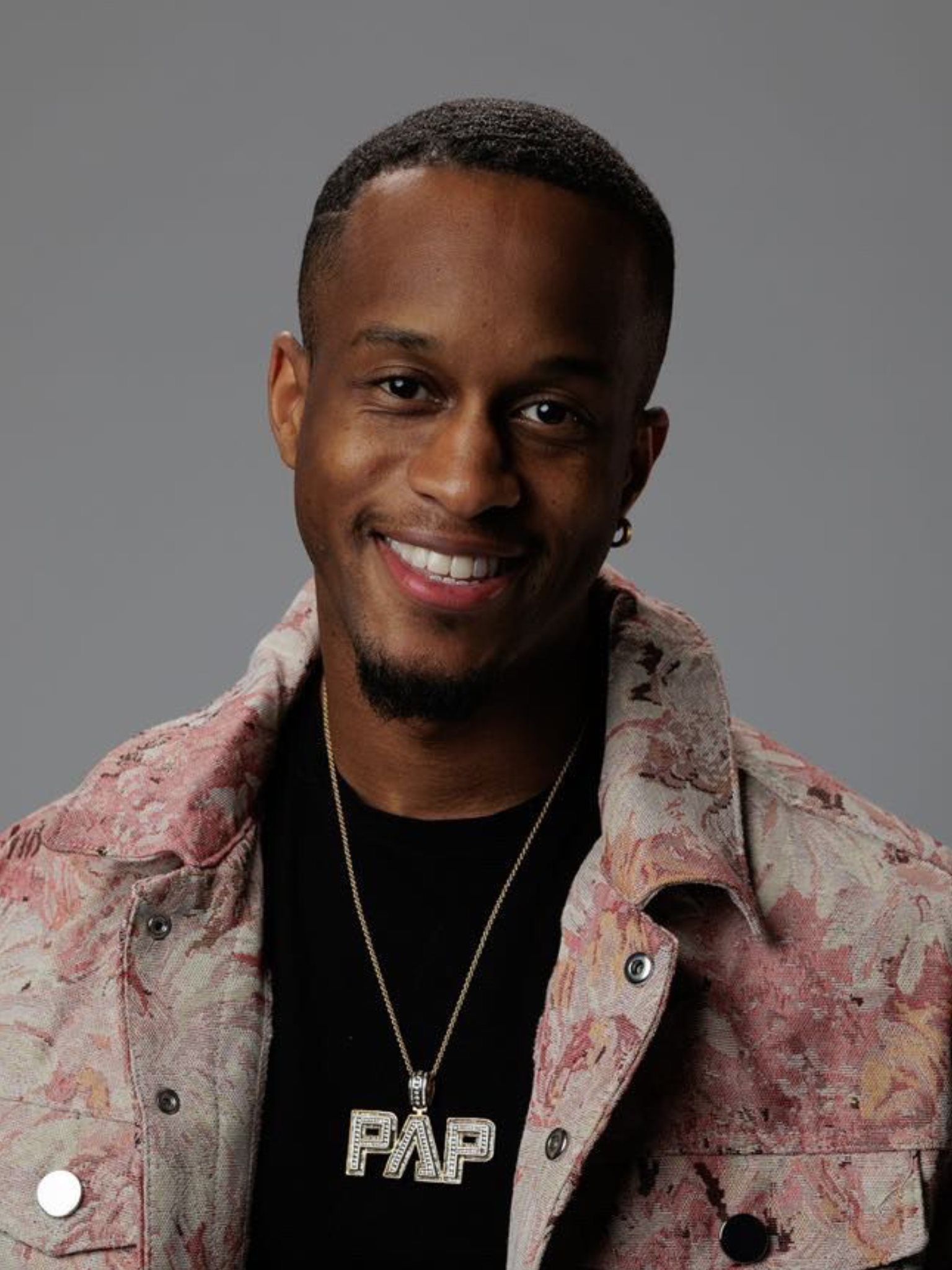 Comedy Shows at Riddles - Riddles Comedy Club | Chicago, IL