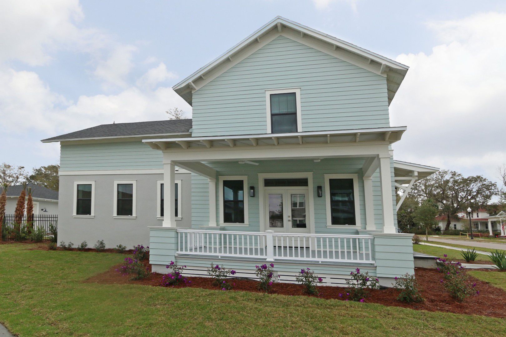 Portfolio - J & J Building