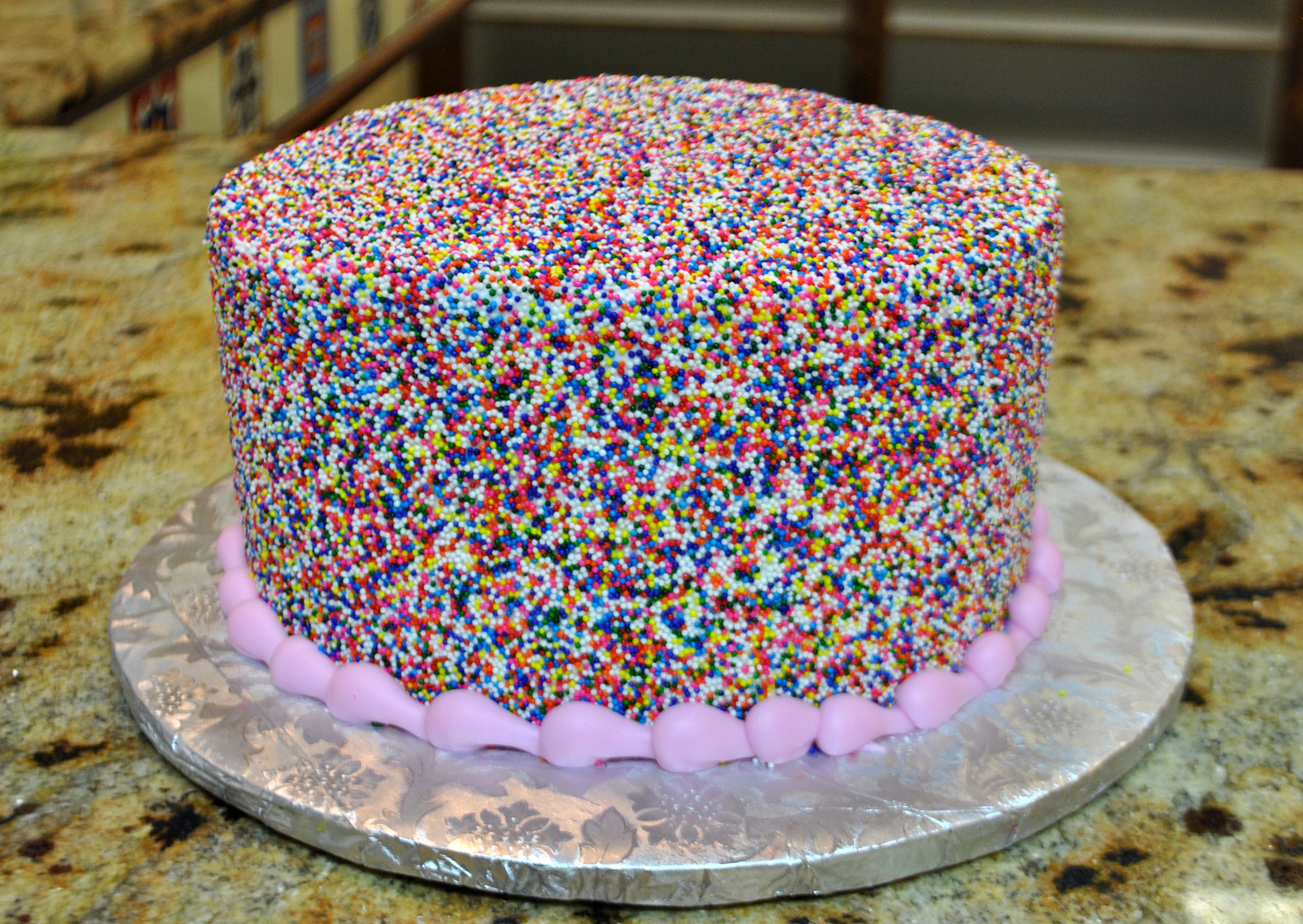 Custom Your Own Cake - El Bolillo Bakery