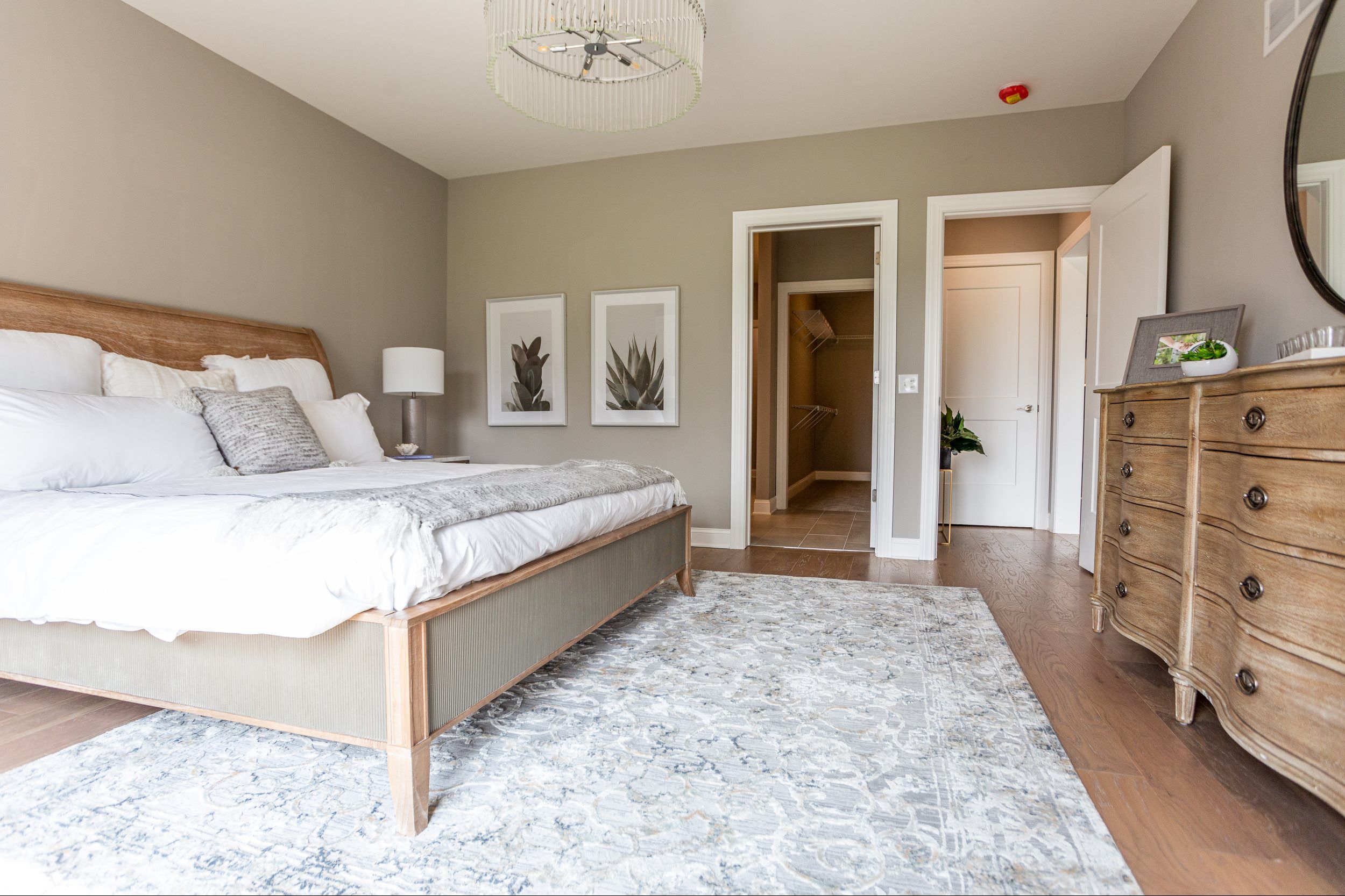 Gallery | Exterior and Interior | - Highpointe Condos