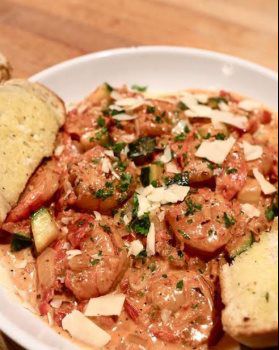 Best Italian Food Restaurant - GIOVANNI'S RESTAURANT