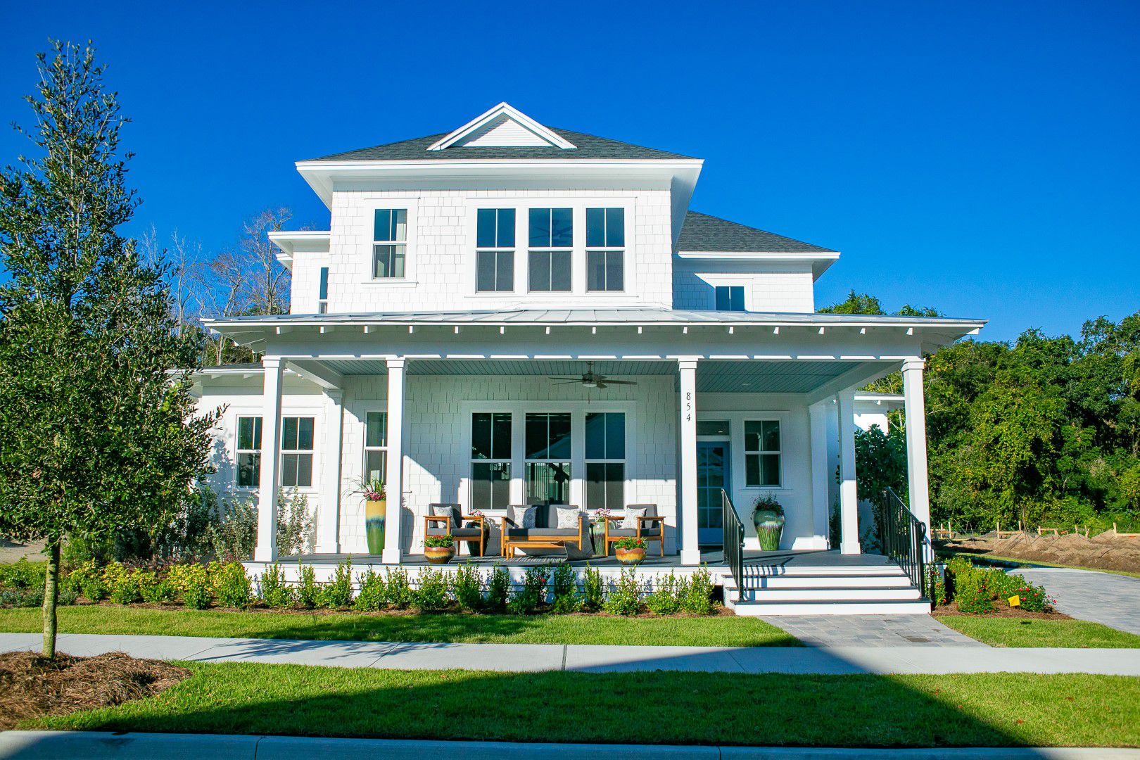 Portfolio - J & J Building